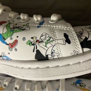 adidas | Shoes | Adidas Disney Goofy Stan Smith Originals Mens 85 ...